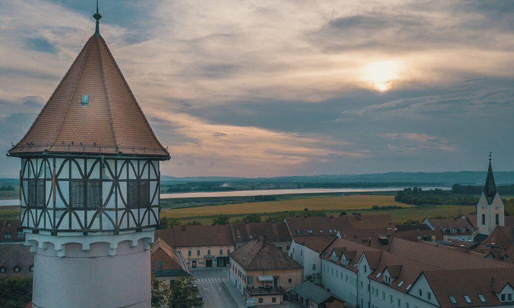 Brežice: mesto ob sotočju Save in Krke | Zgodovinska mesta